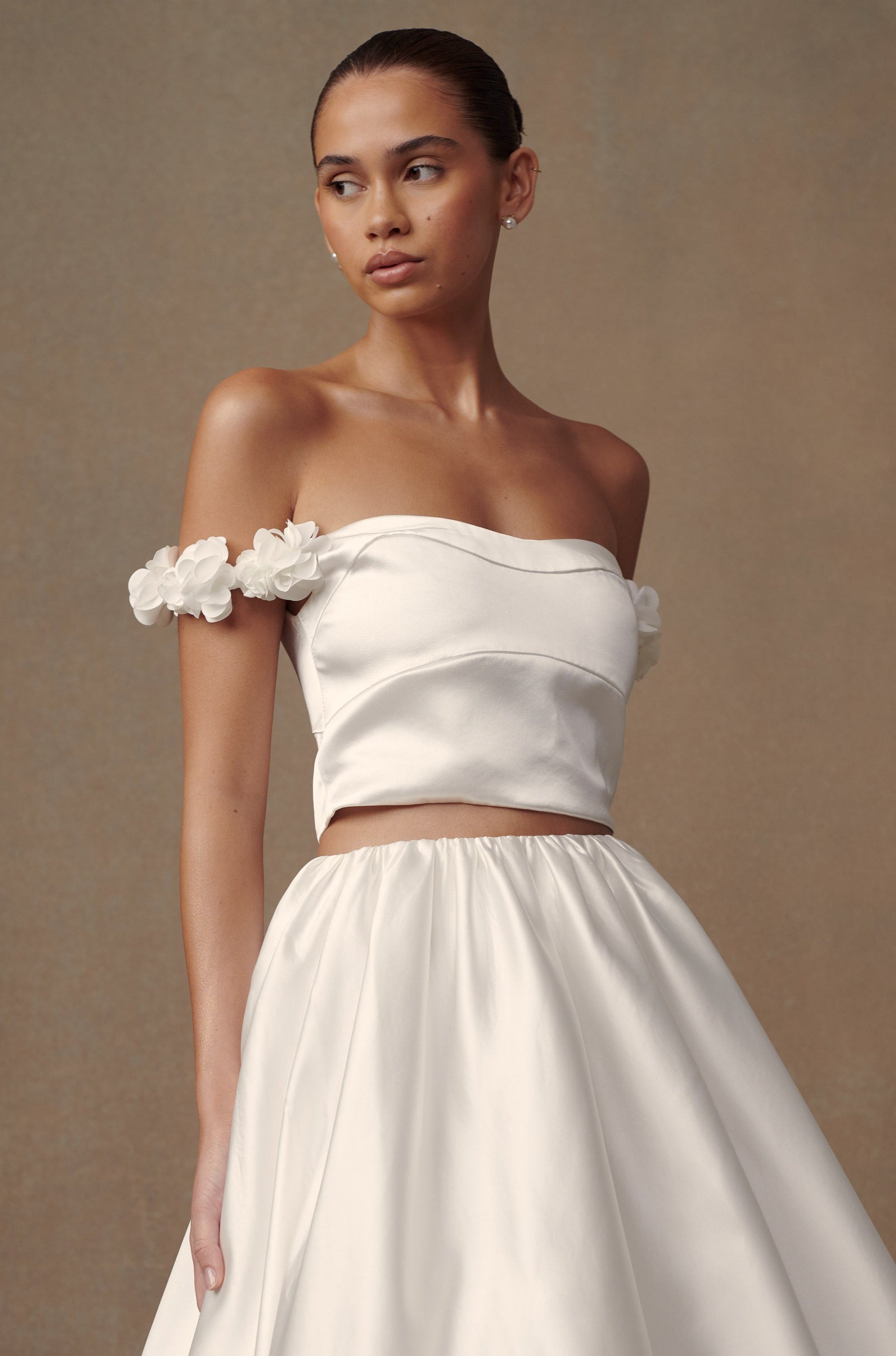Karrie Cropped Satin Rose Bodice - White - MESHKI