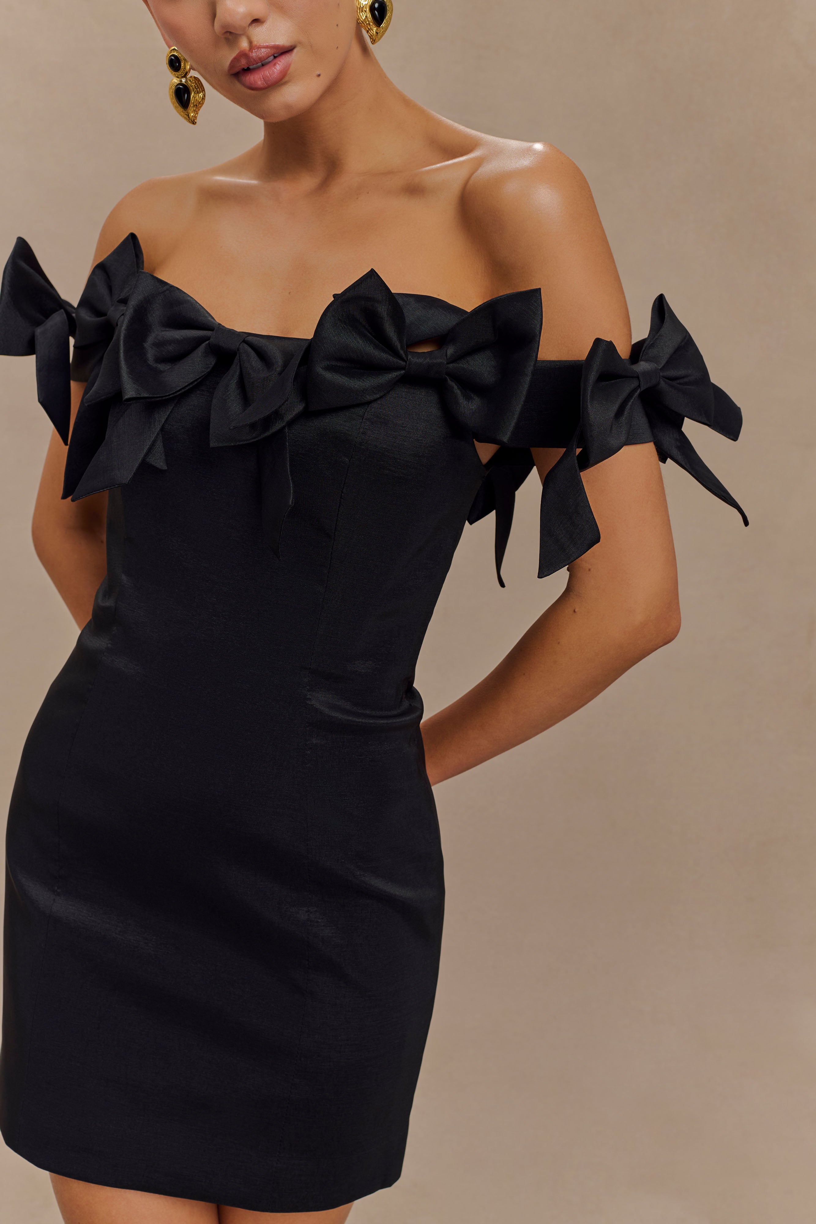 Black Mini Dresses - Shop Little Black Dresses & MESHKI