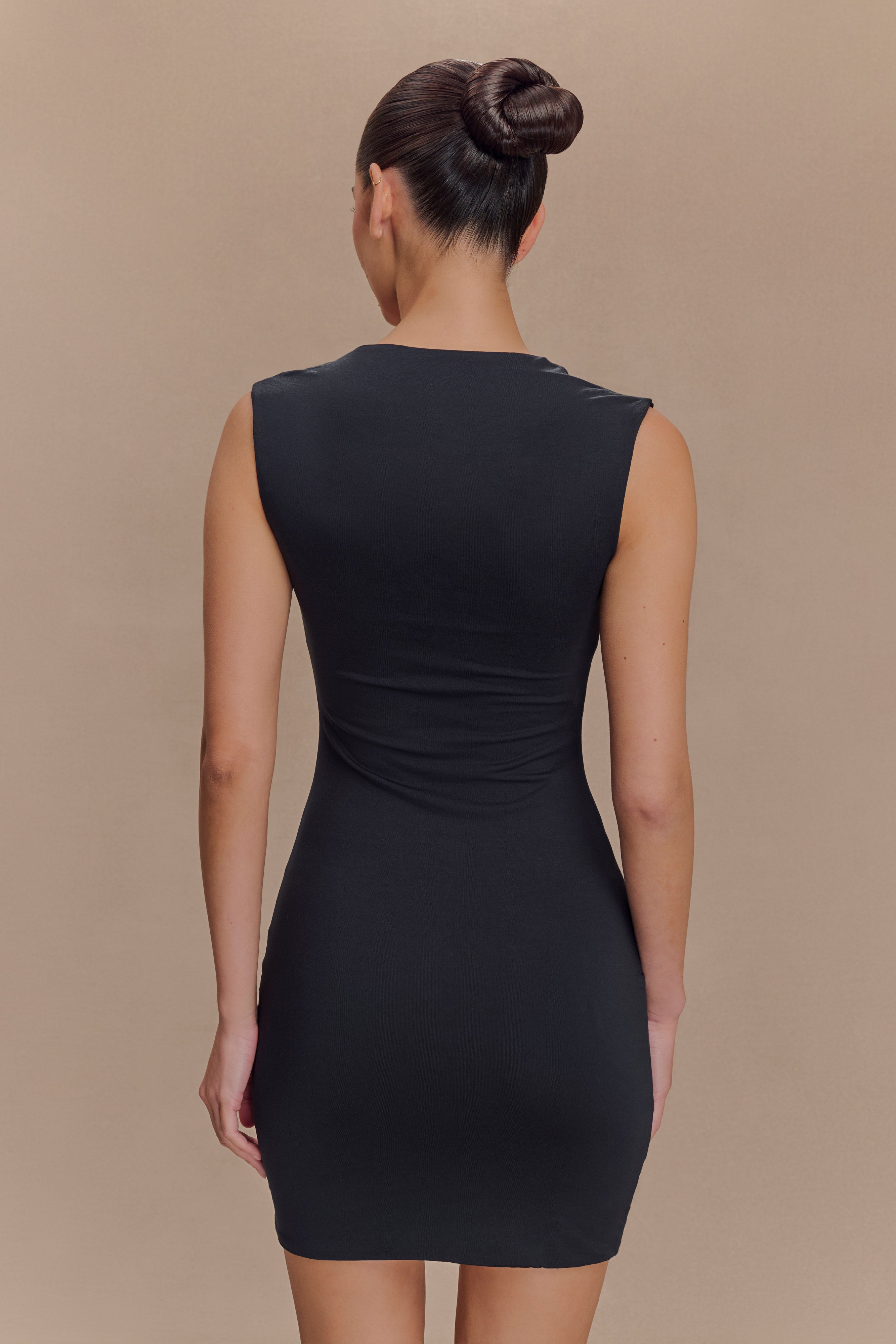 Women's Basic Dresses - Shop Online & MESHKI